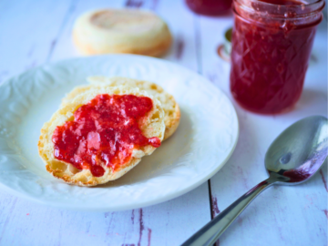 Easy Homemade Strawberry Jam Recipe - Southern Food Junkie