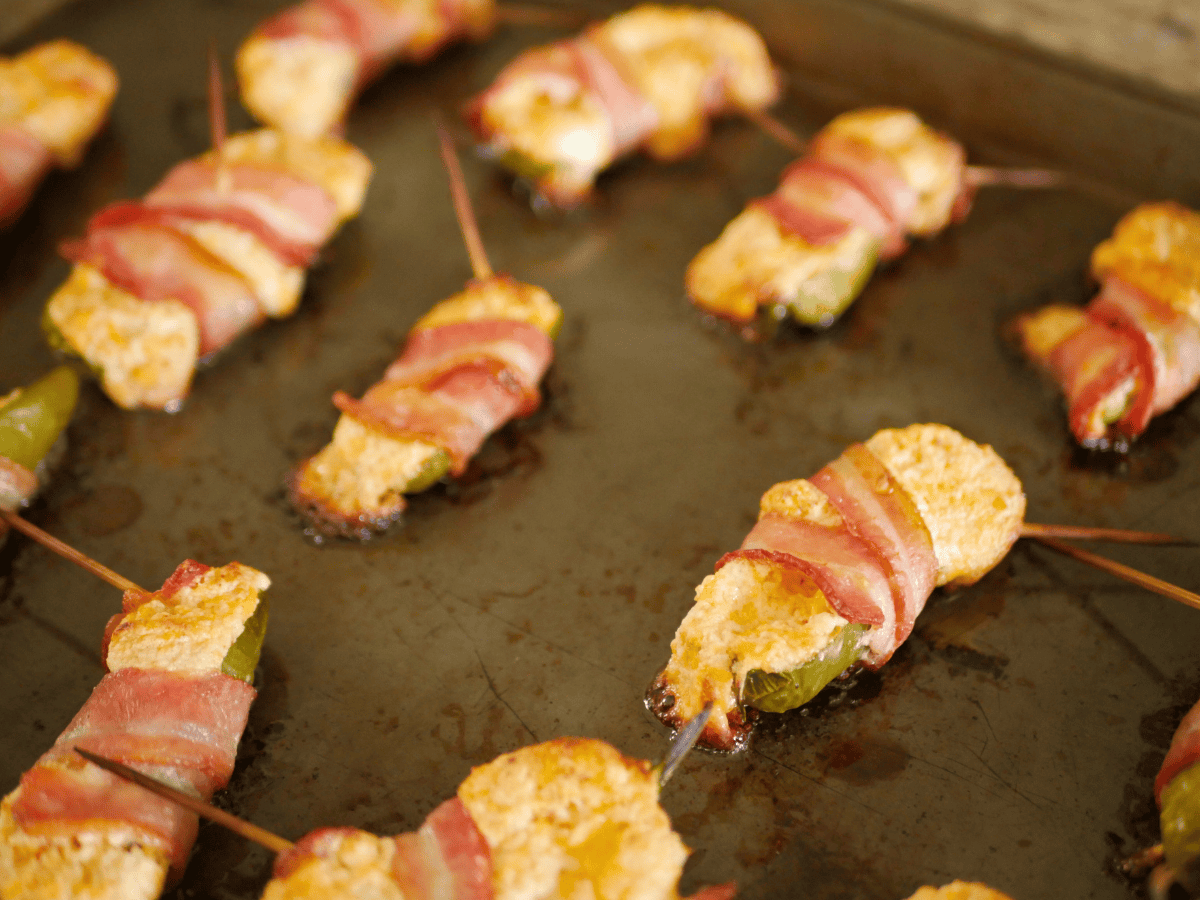 Easy Bacon-Wrapped Jalapeno Poppers (Oven-Baked Recipe) - Southern Food ...