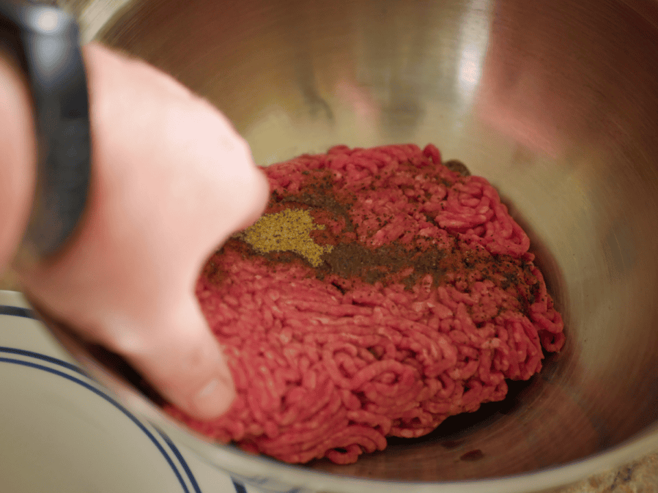 How to Cook Hamburgers in the Air Fryer (Simple Recipe) - Southern Food ...